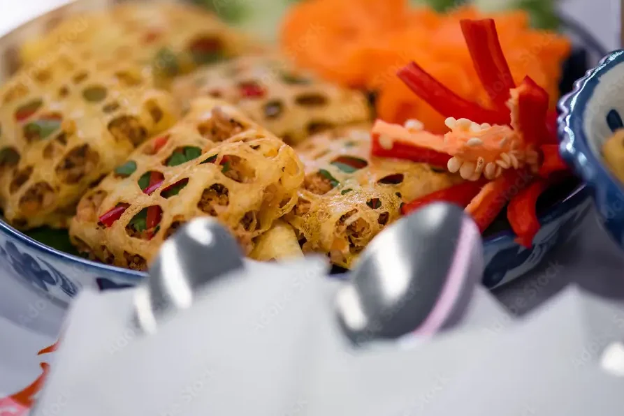 15 Weird Thai Foods You’ll Only Find in Thailand (If You Dare!)